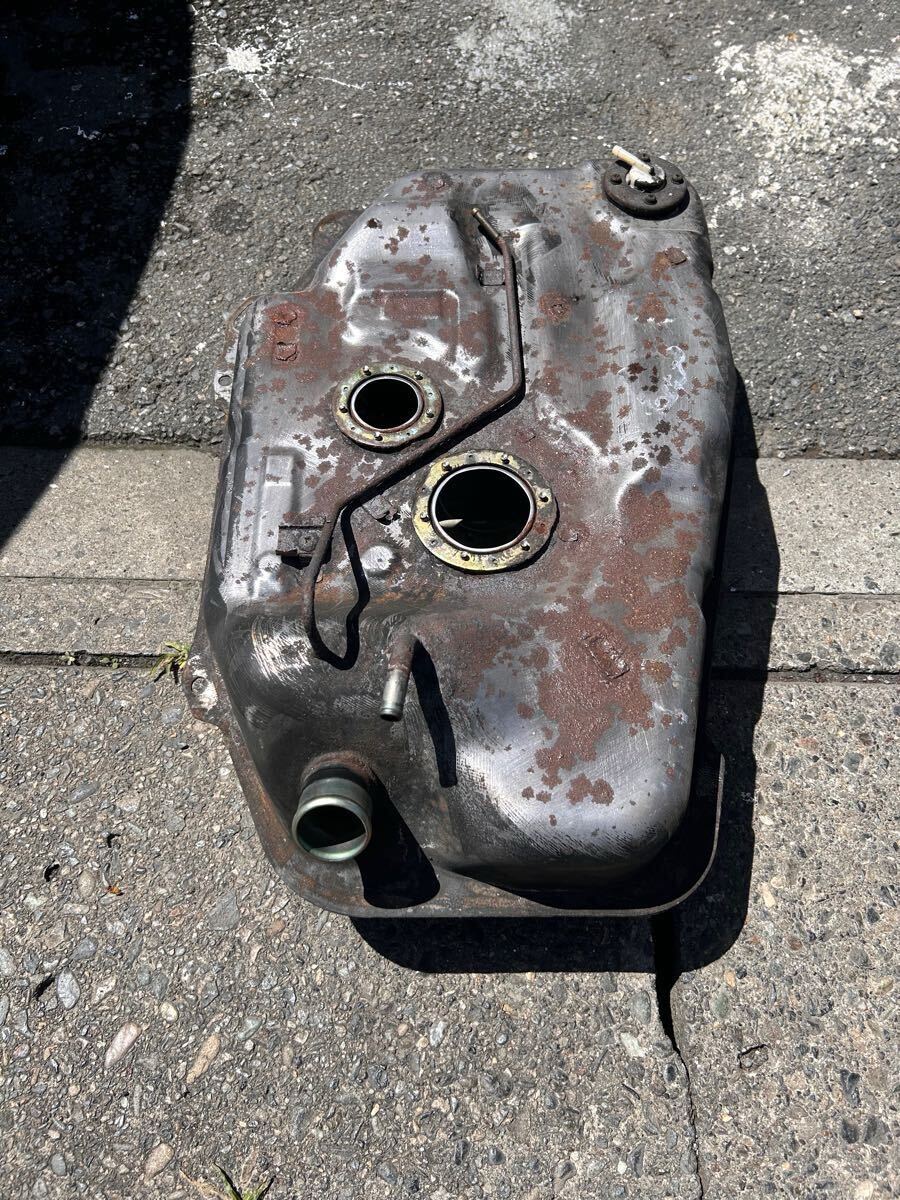 Yahoo!オークション - スズキ アルトワークス HA21S 燃料タンク 手渡し...