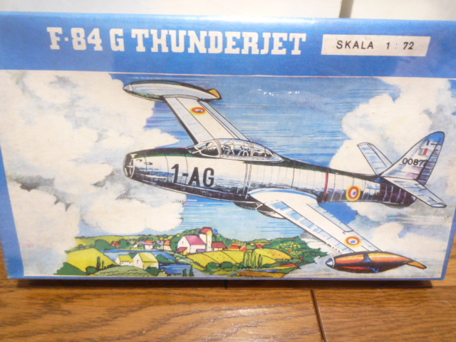 Yahoo!オークション - 値下げ Inplast 1/72 F-84G