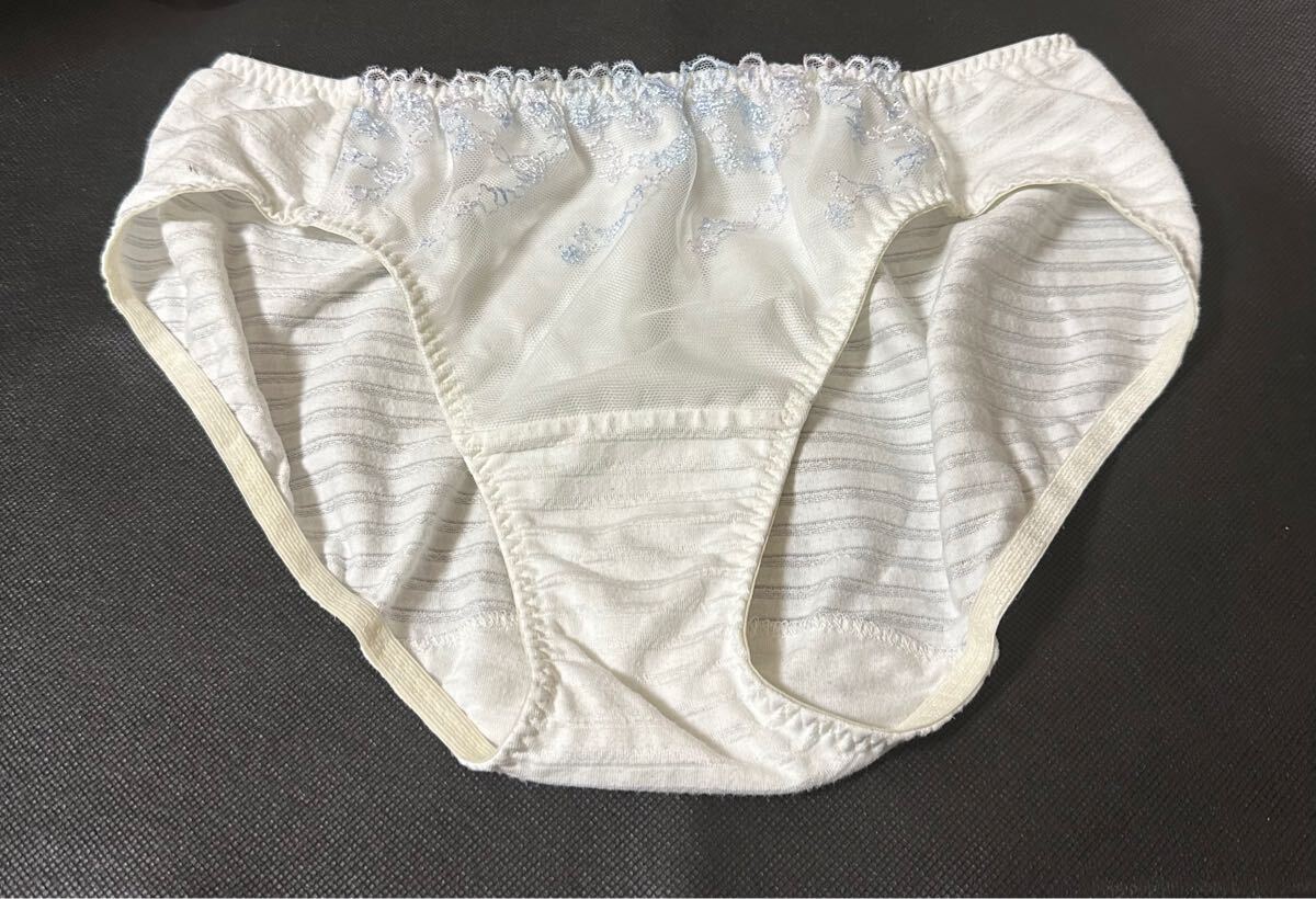Yahoo!オークション - ショーツ パンティ ワコール フルバック つるつ...