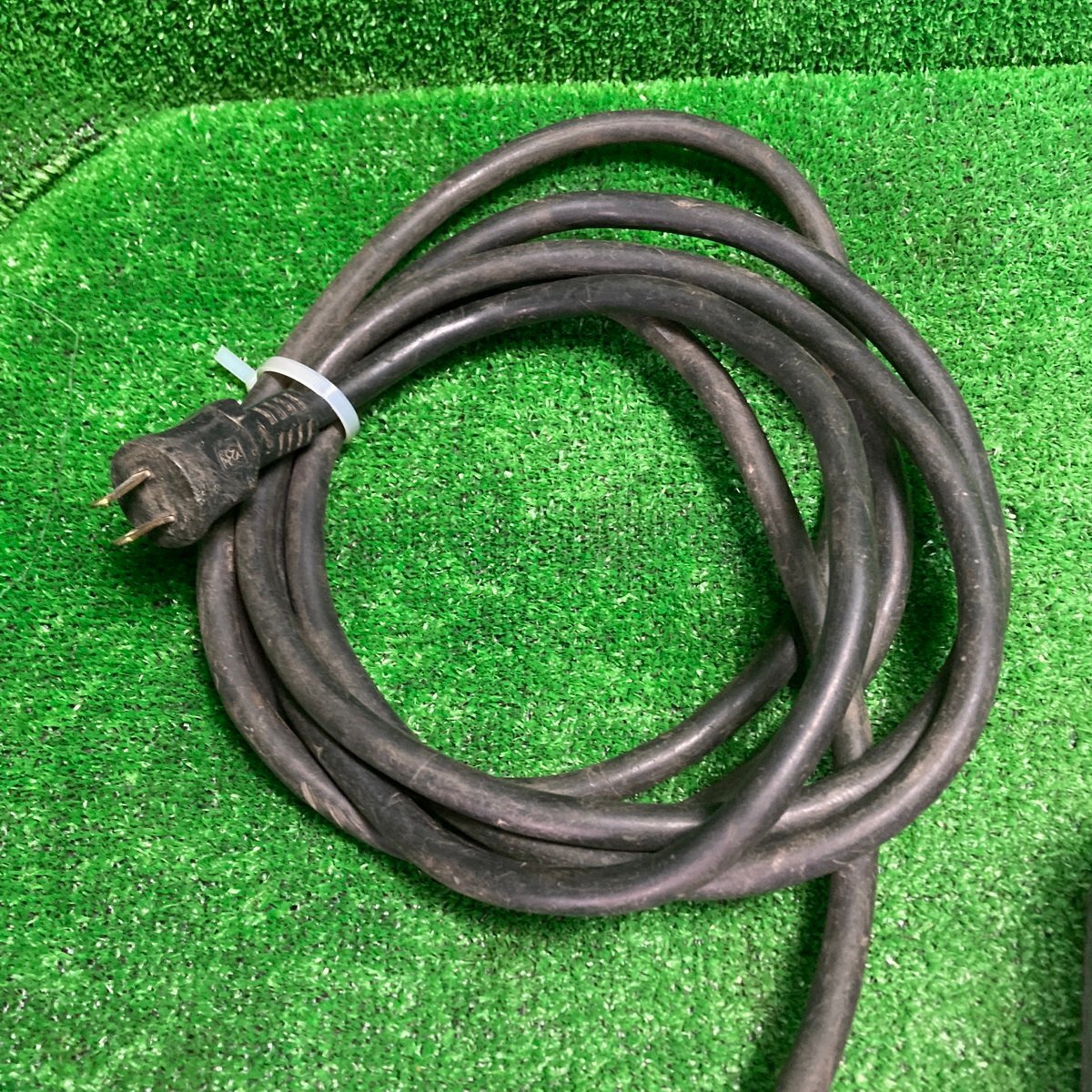 Yahoo!オークション - 北友a916 リョービ RYOBI 卓上スチールカッター ...