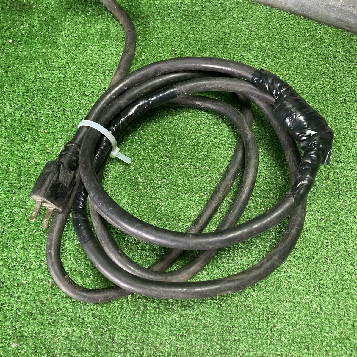 Yahoo!オークション - 北友a965 リョービ RYOBI 卓上スチールカッター ...