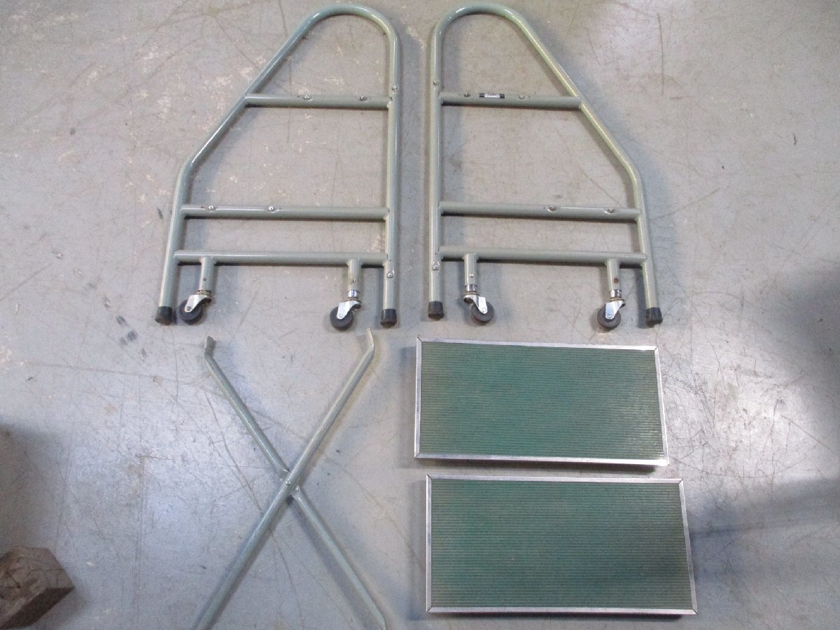 Yahoo!オークション - 241120[6] ITO 踏み台/2段/移動式/キャスター付...