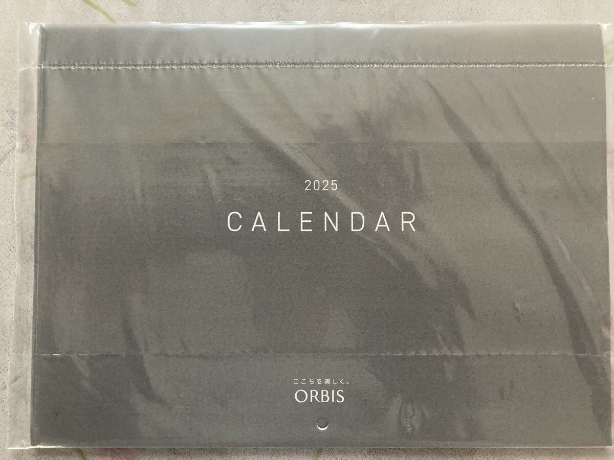 Yahoo!オークション - ORBIS オルビス オリジナルカレンダー 2025 壁...