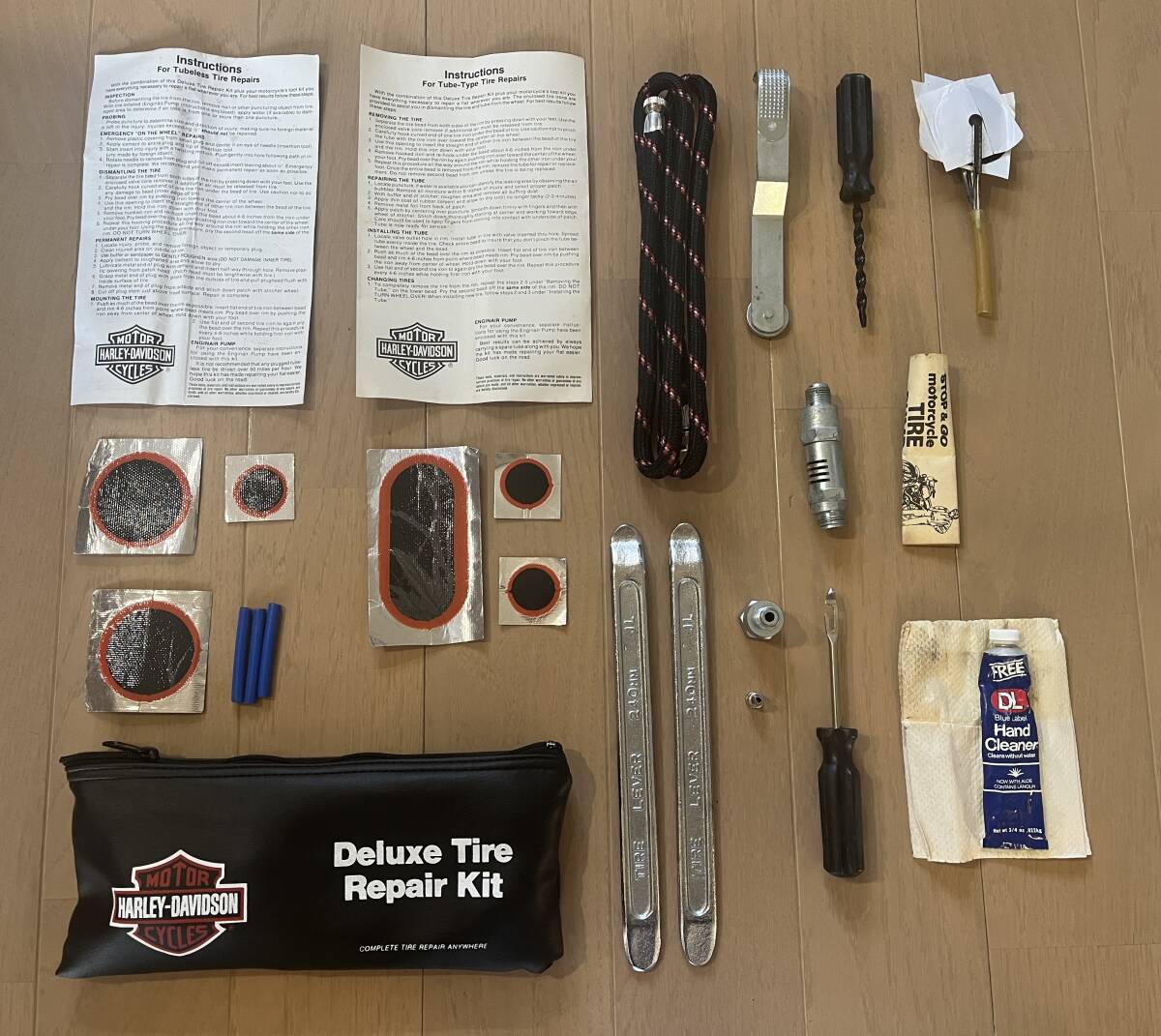 4855 HARLEY-DAVIDSON ハーレーダビッドソン純正タイヤパンク修理 Deluxe Tire Repair Kit Handcreaner(車載工具)｜売買されたオークション情報 ...