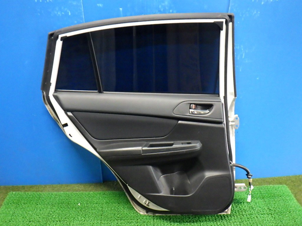 Yahoo!オークション - # 151117 スバル / インプレッサ / GP2 / 1.6IL ...