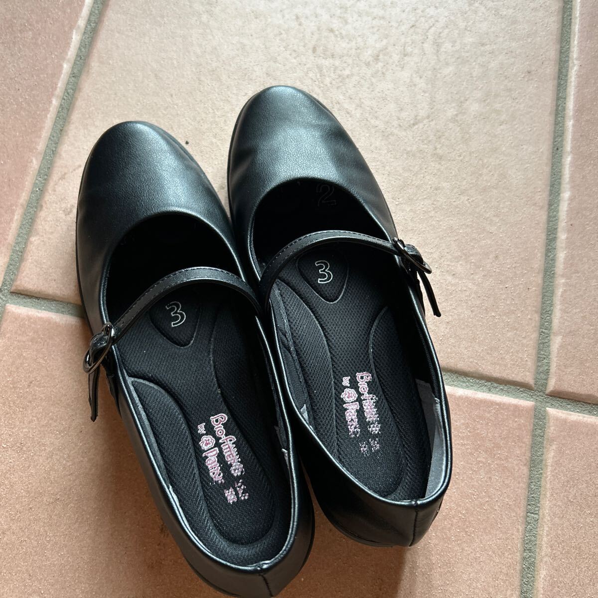 Yahoo!オークション - pansyパンジー ストラップスリッポンローパンプ...