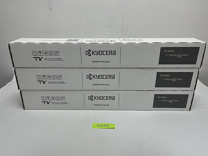 Yahoo!オークション - C-242【新品】京セラ KYOCERA トナーキット ブラ...