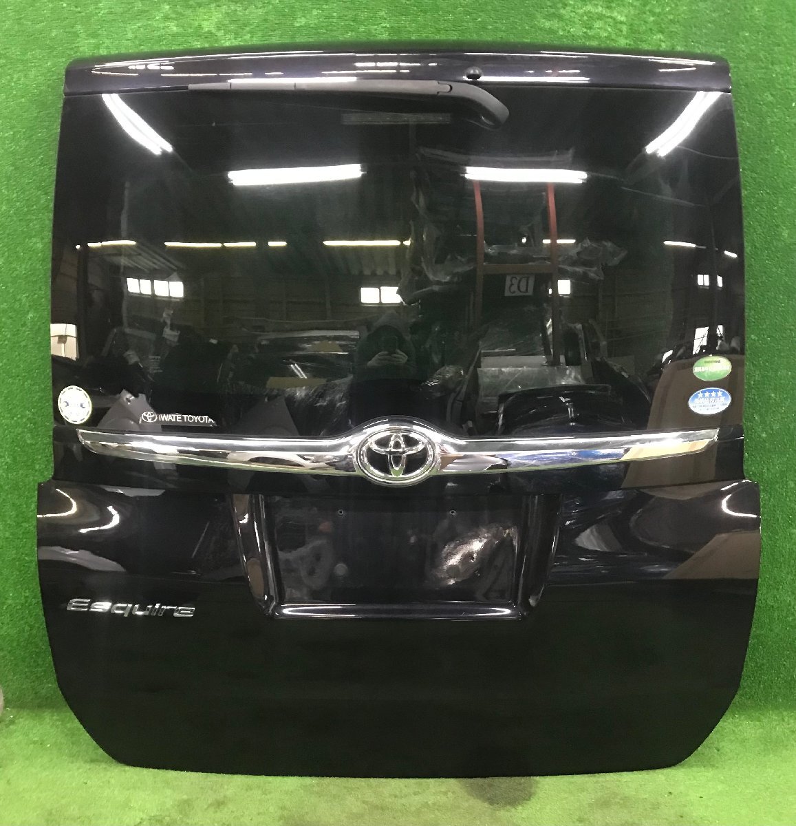 Yahoo!オークション - [ D1-213 ] エスクァイア [ DBA-ZRR85G ] リアゲ...