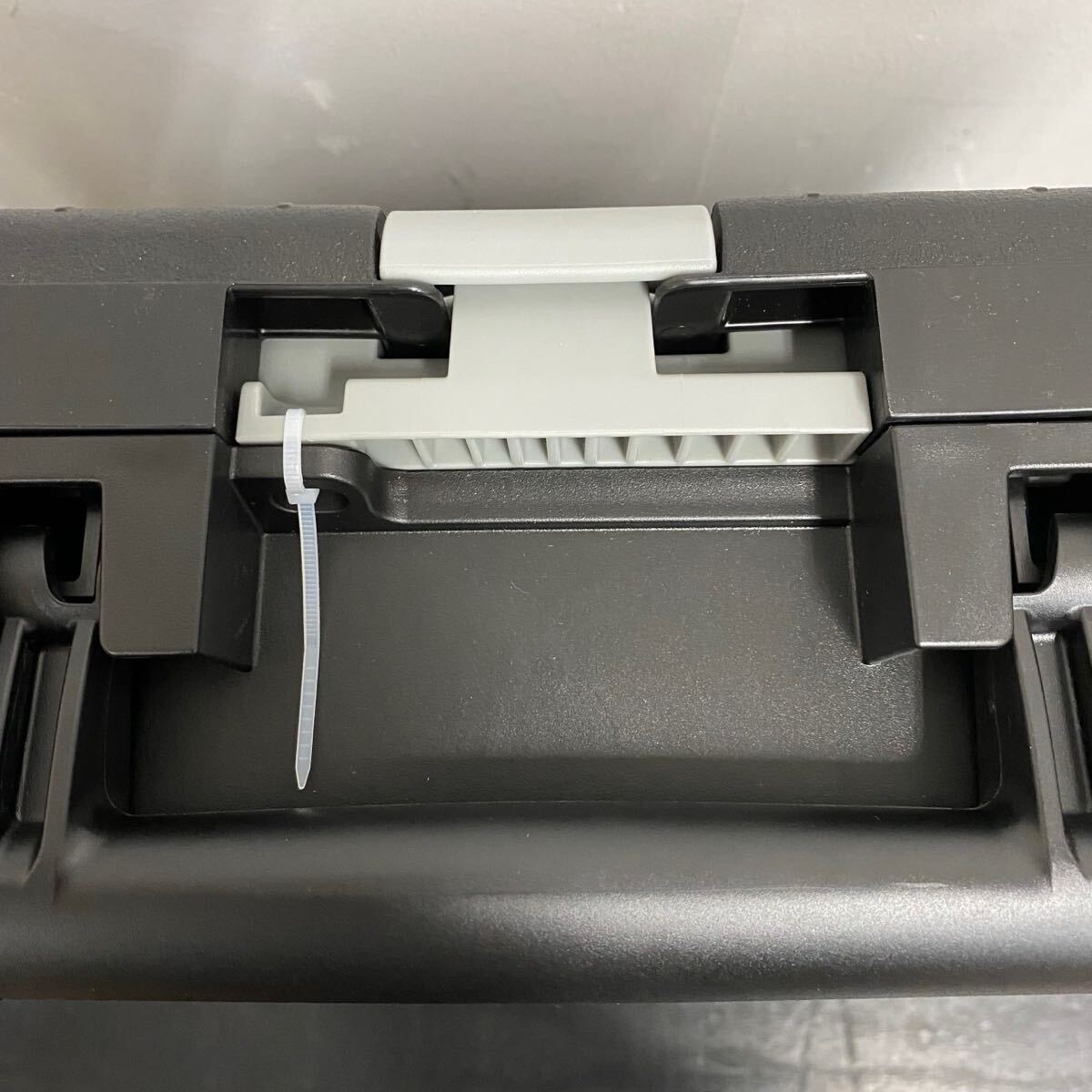 Yahoo!オークション - CC121 未使用品 マキタ 充電式 TD173DRGXO 18V ...