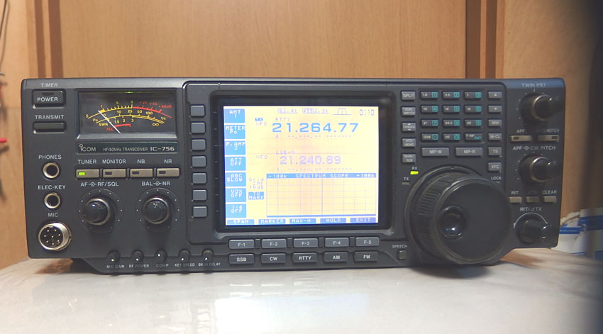 Yahoo!オークション - ICOM IC-756 HF/50MHz 100Wトランシーバー