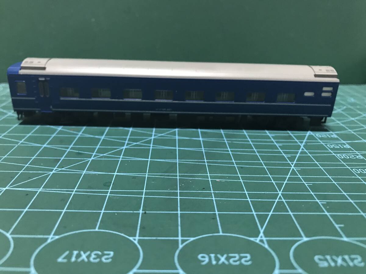 Yahoo!オークション - KATO 24系 銀帯 オハネフ25 207