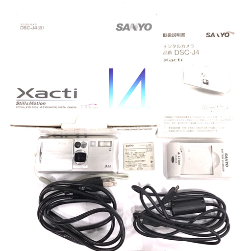 Yahoo!オークション - SANYO Xacti DSC-J4 37-104mm EQ 1 2.8-3.9 コン...