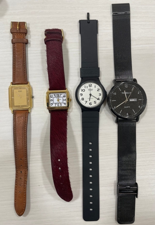 Yahoo!オークション - 【管理番号-P60】 SEIKO Casio TISSELLY liebe H...