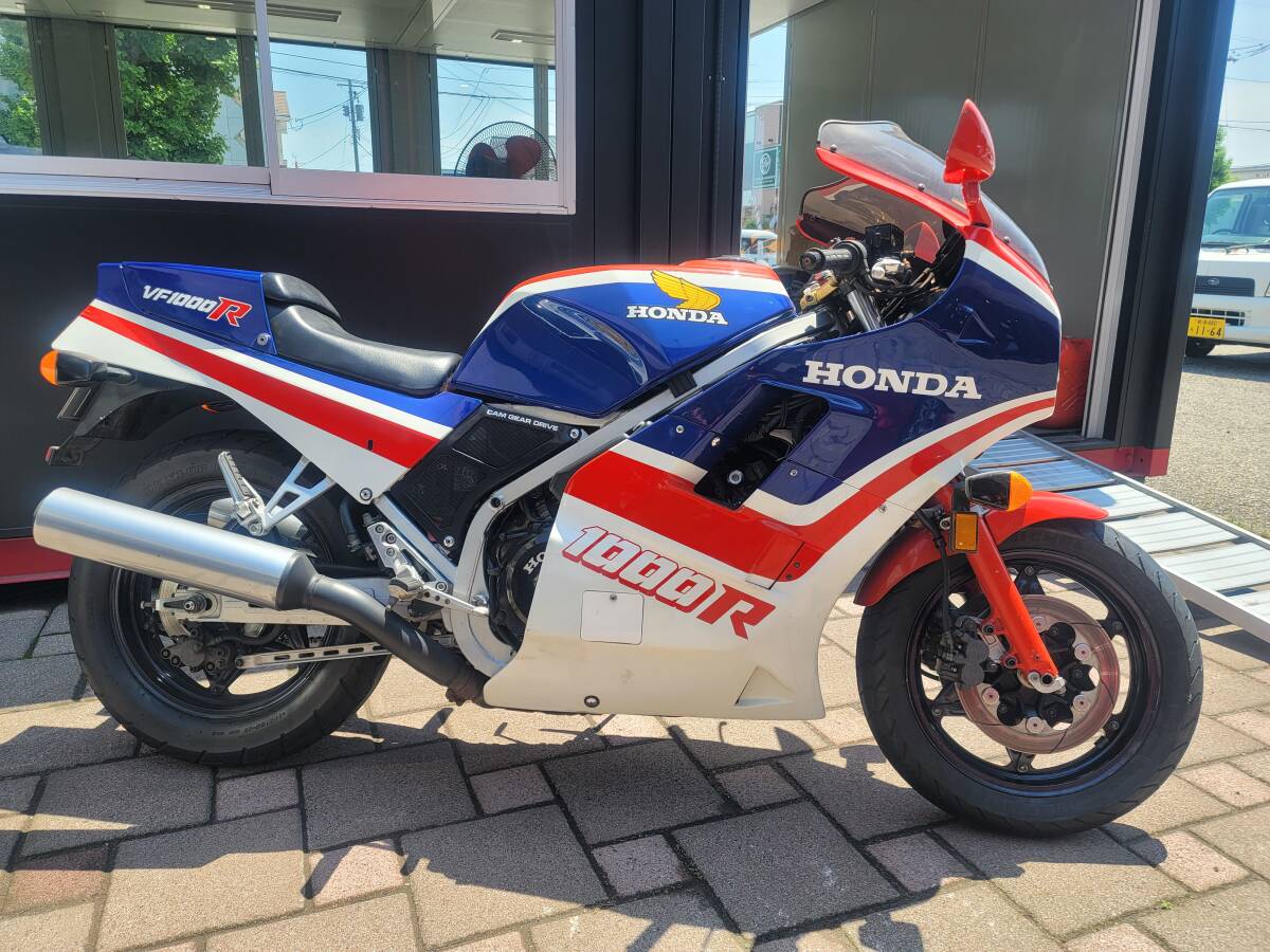 Yahoo!オークション - HONDA VF1000R 逆トリコロールカラー 売り切りス...