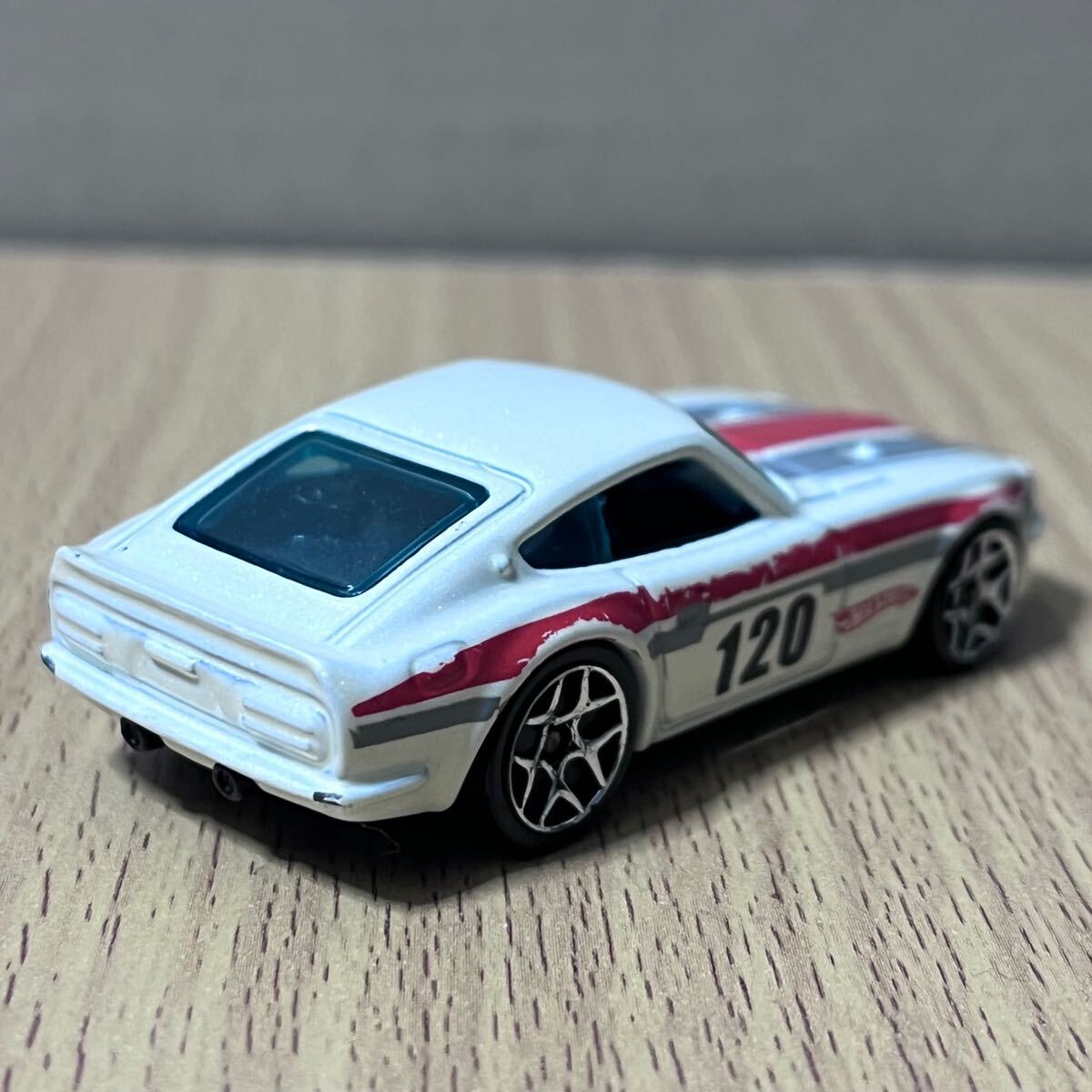 Yahoo!オークション - ホットウィール ダットサン240Z ルース