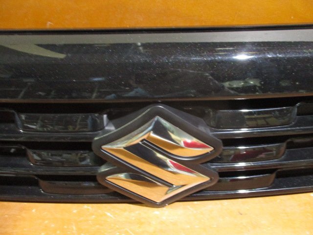 Yahoo!オークション - 即決 スペーシアベース MK33V グリル 純正 /フロ...