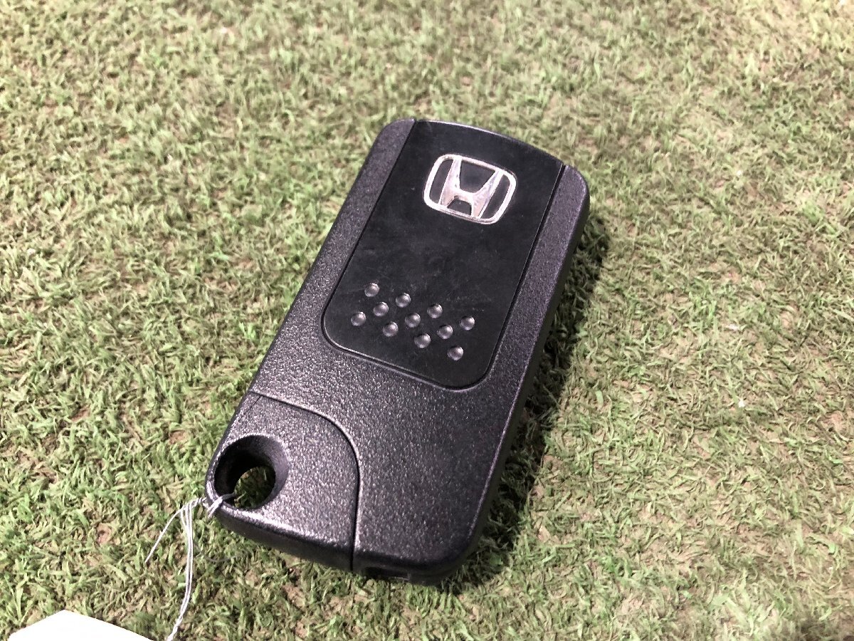 Yahoo!オークション - 送料220円 GB3/GB4/GP3 フリード ハイブリッド ...