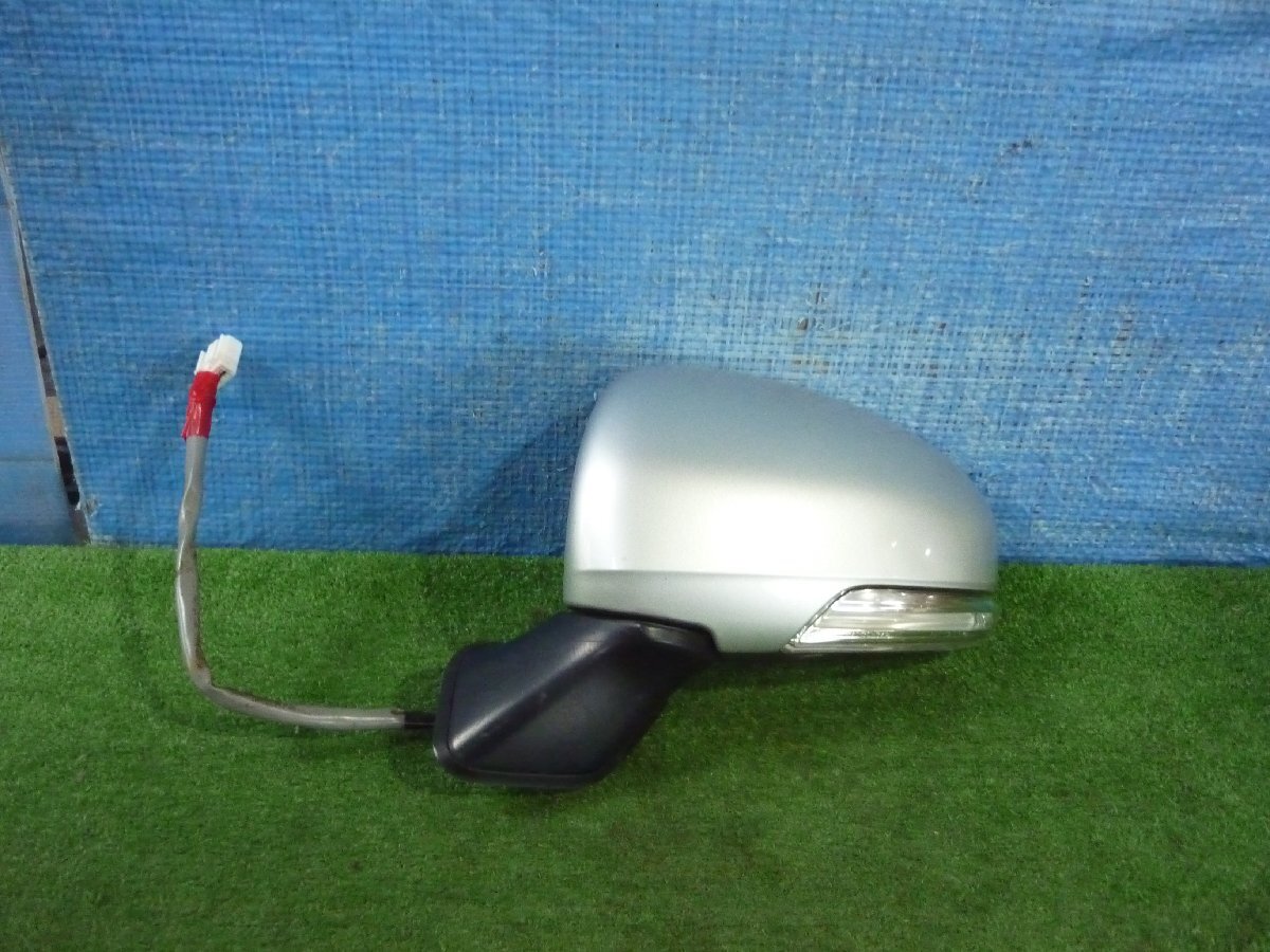 ZVW30 プリウス 前期 左ドアミラー MURAKAMI 9316 9ピン 1F7(ドアミラー)｜売買されたオークション情報、yahooの商品情報をアーカイブ公開 - オークファン ...