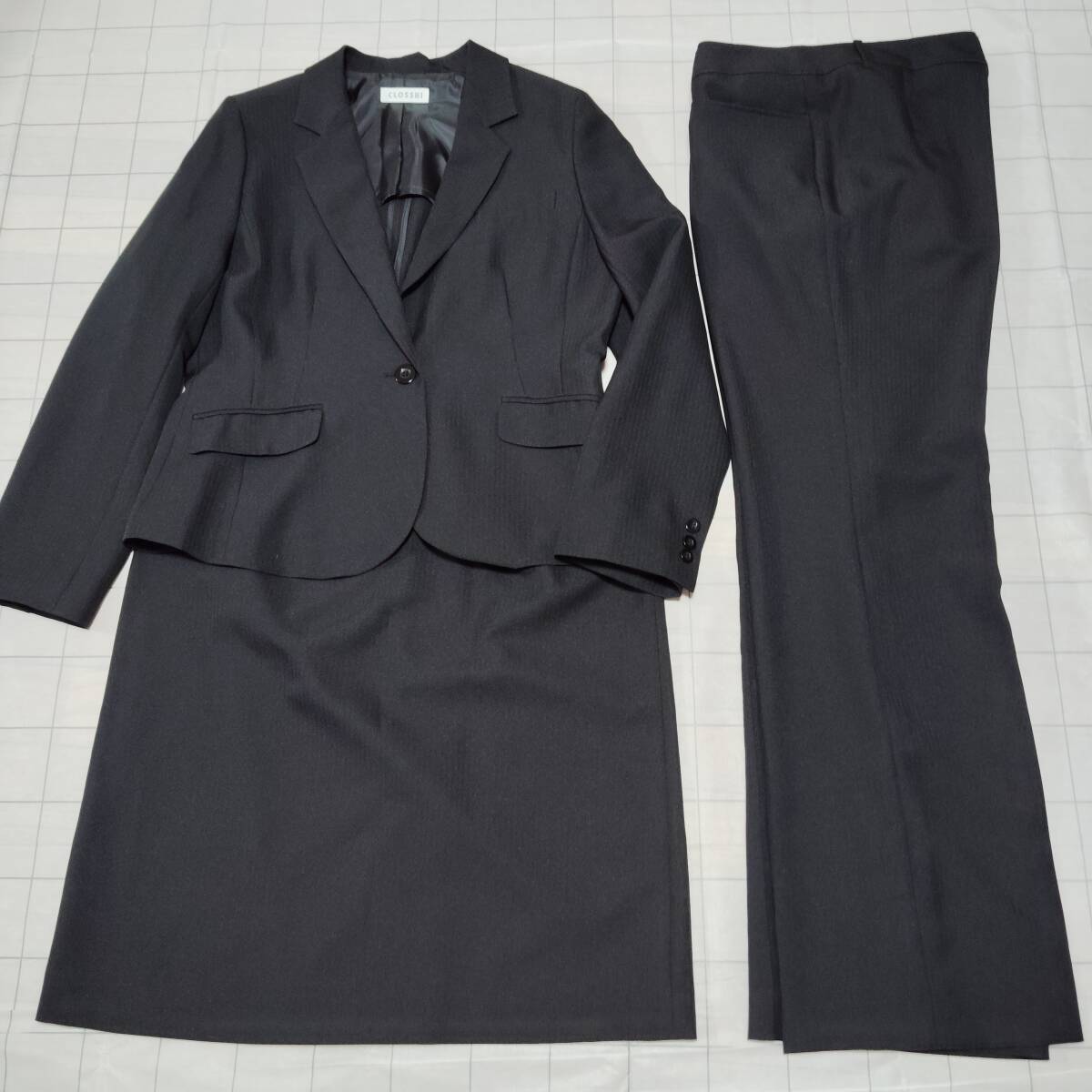 Yahoo!オークション - 超美品 17ABR 大きいサイズ4L3L しまむら 黒スカ...