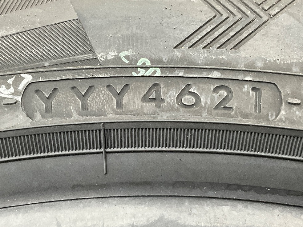 Yahoo!オークション - 未使用 2本セット 215/50R18 92Q ヨコハマ ICEGU...