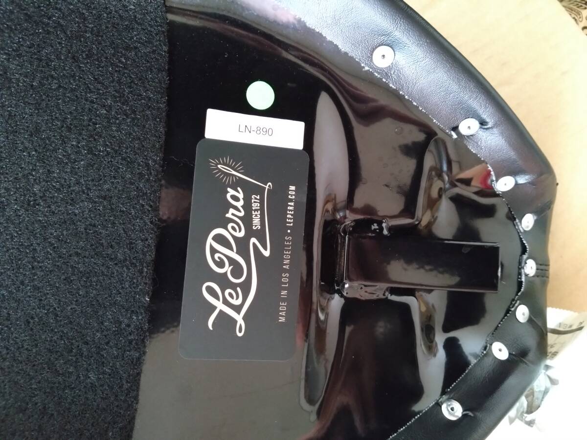 Yahoo!オークション - ラペラ キングコブラシート LePera ソフテイル 8...