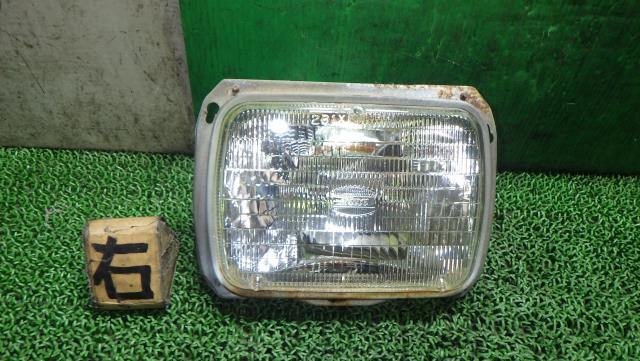 Yahoo!オークション - ハイゼット V-S83P 右ヘッドランプ 81110-87D86-...