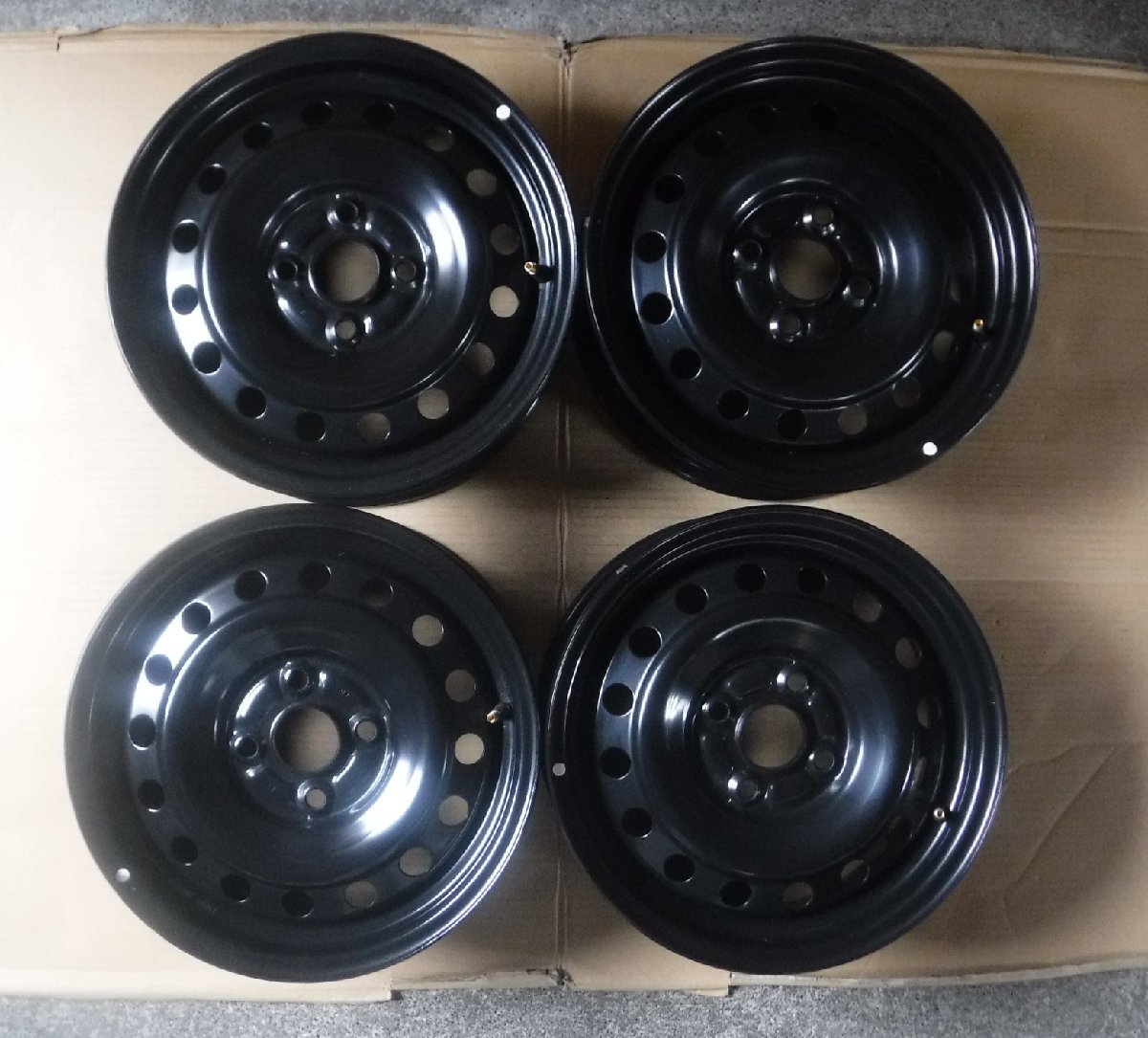 Yahoo!オークション - 【K676】鉄ホイール4本 J14×5J DOT 4穴 PCD100....