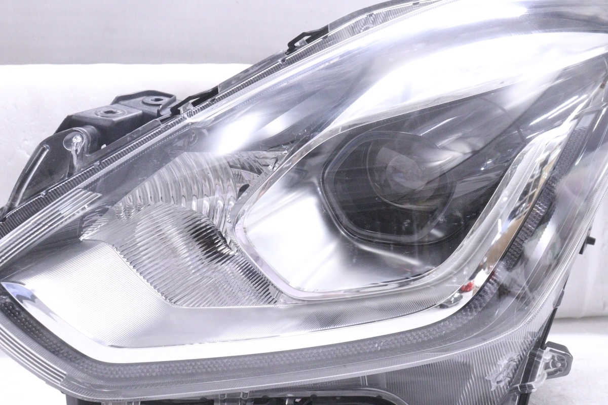 Yahoo!オークション - 4Y-176 LED ZC83S スイフト 左ヘッドライト STAN...