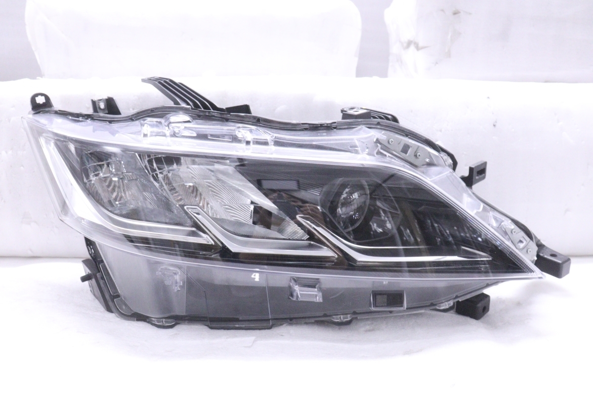 Yahoo!オークション - 4Y-971 美品 後期 LED C27 セレナ 右ヘッドライ...