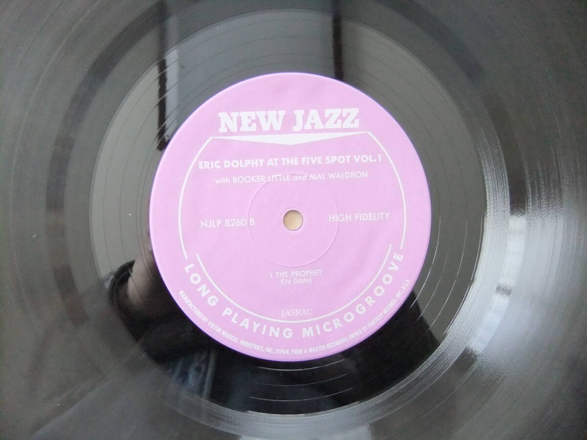 Yahoo!オークション - 国内盤美品Eric Dolphy/AT THE FIVE SPOT VOL.1...