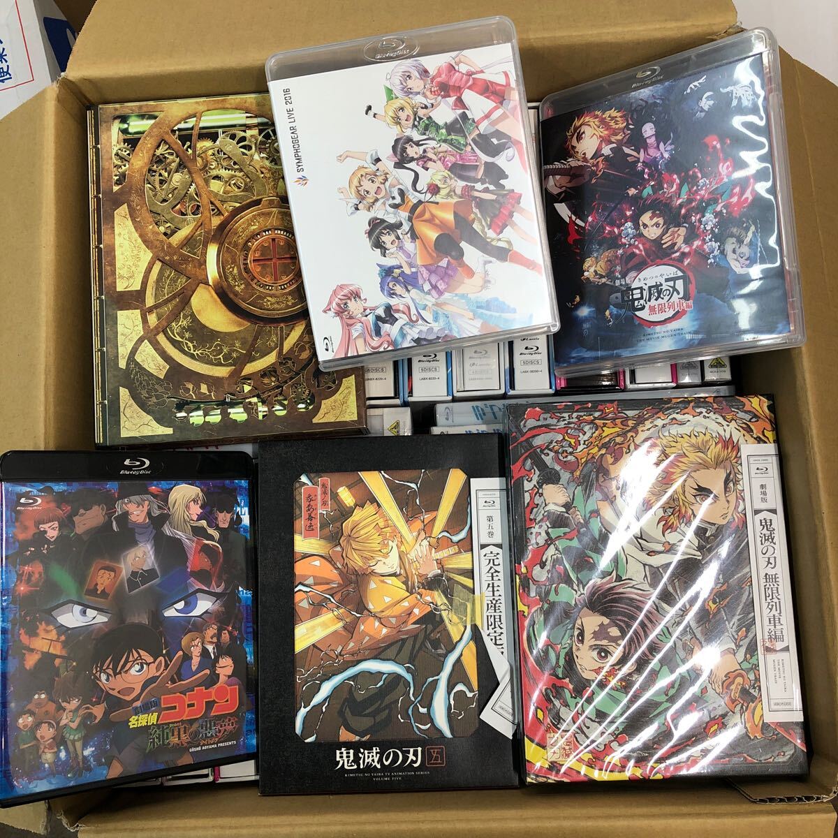 Yahoo!オークション - SFK Blu-ray まとめ 約200枚以上 ラブライブ ル...