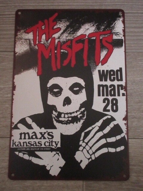 Yahoo!オークション - ミスフィッツ メタルサイン ブリキ看板5713