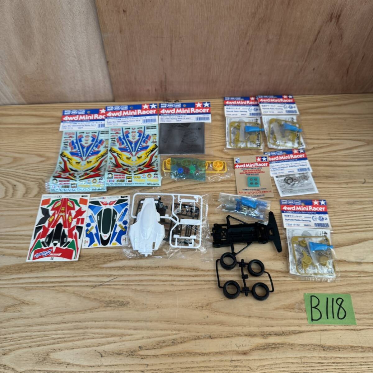 Yahoo!オークション - B118 TAMIYA タミヤ ミニ四駆 パーツ セット ま...