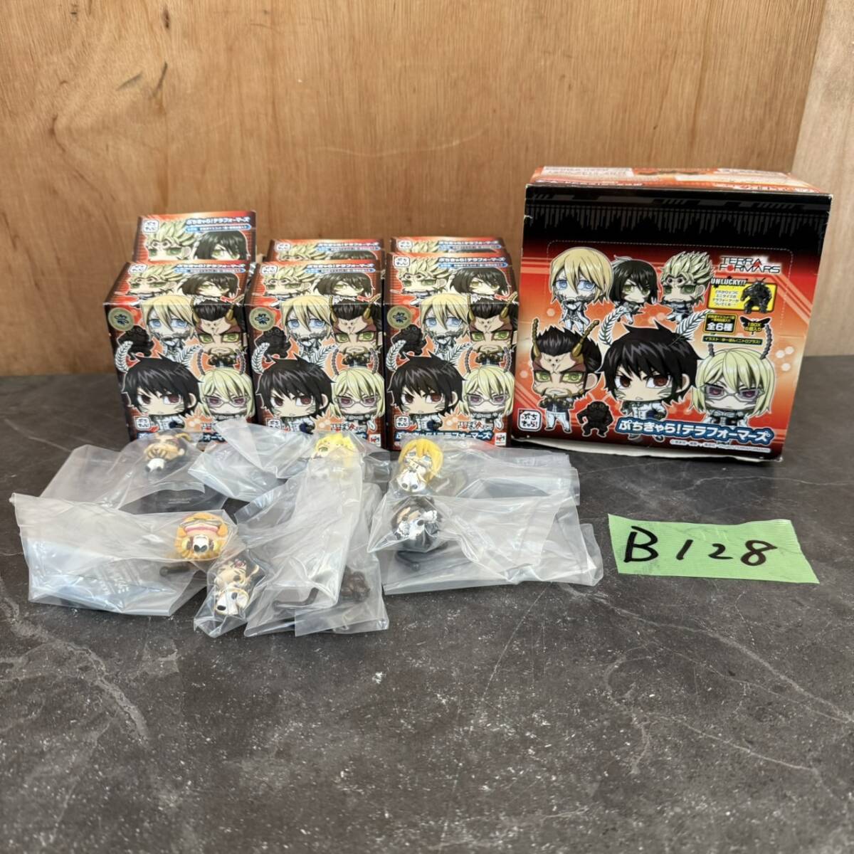 Yahoo!オークション - B128 未使用 MEGAHOUSE メガハウス ぷちきゃら ...