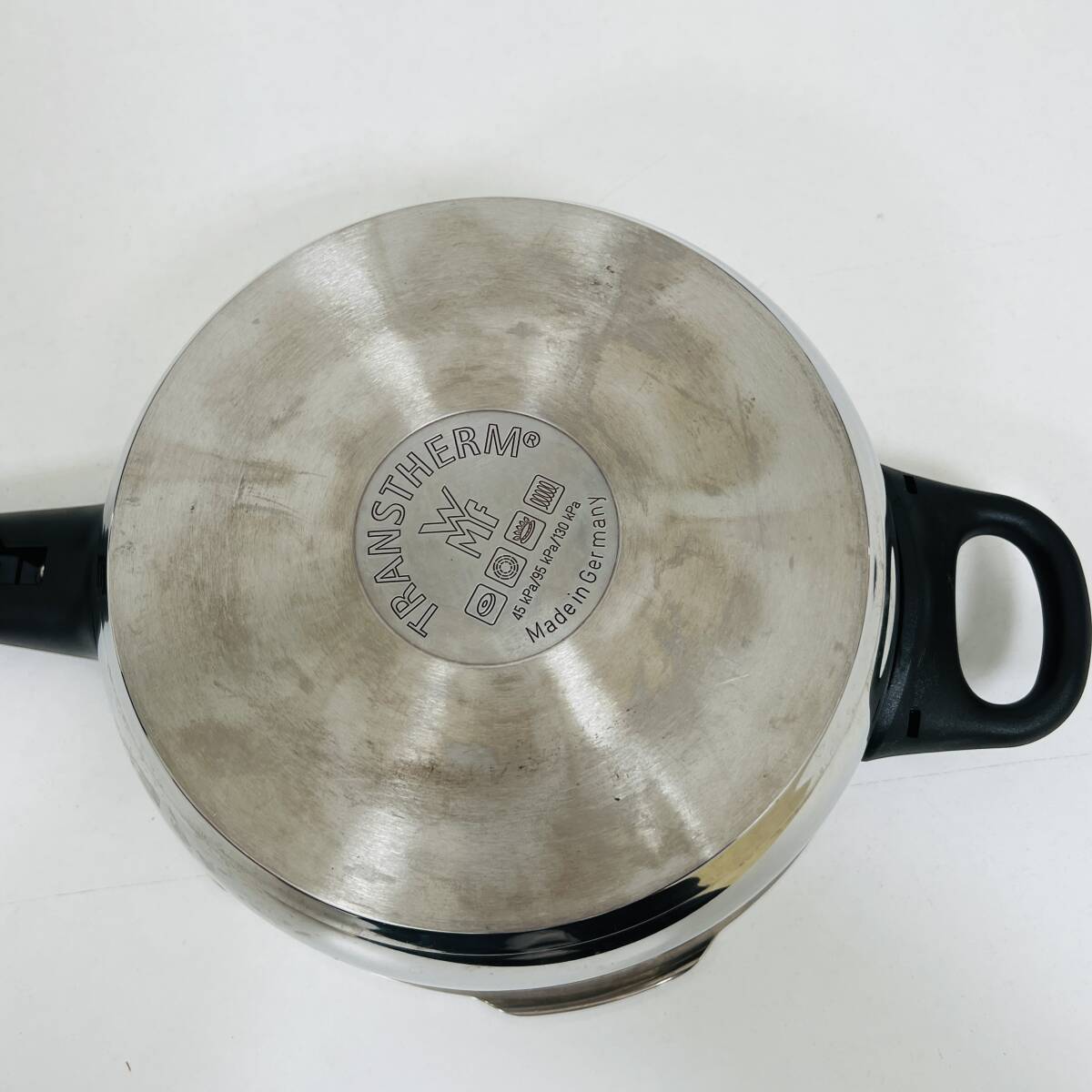 Yahoo!オークション - 【WMF/ヴェームエフ】PERFECT 圧力鍋 調理器具 ...