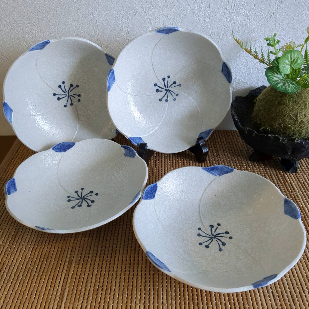 Yahoo!オークション - wasabi a962 はな椿皿4枚揃い 直径16㎝ 美品 丸...