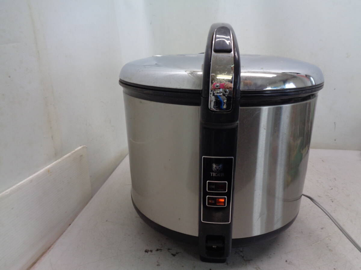 Yahoo!オークション - C1971 タイガー TIGER 炊飯器 JCC-270P 2017年製...