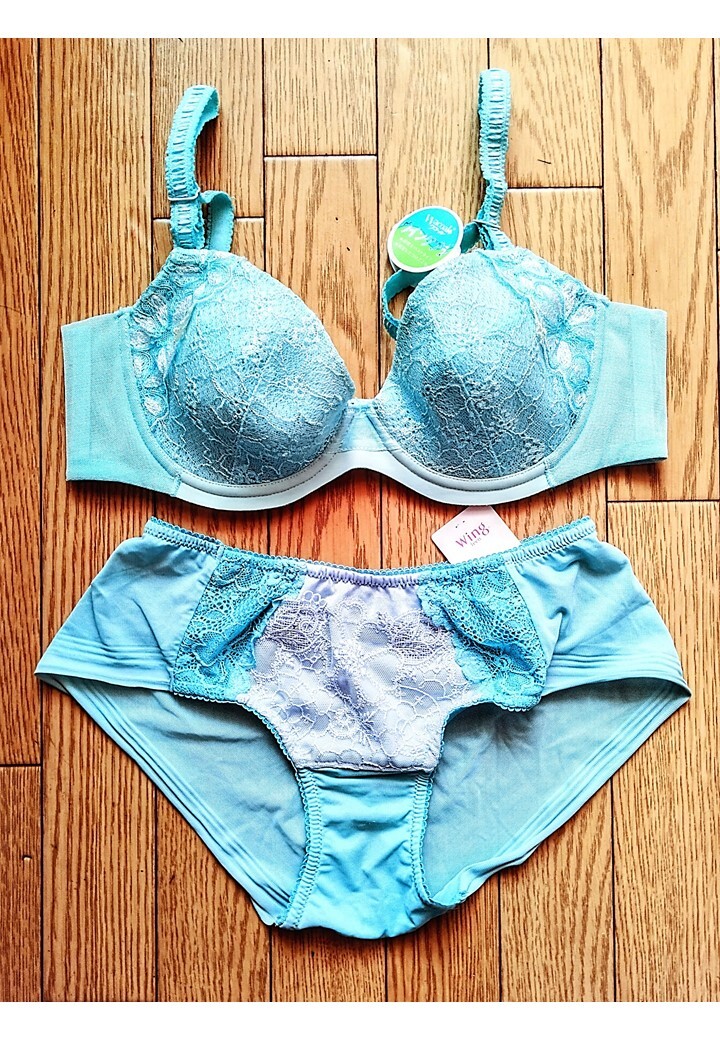 Yahoo!オークション - ワコール B80 + M Wing 夏フィットブラ（フルカ...