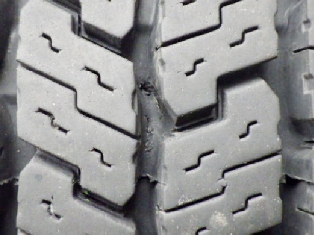 Yahoo!オークション - 225/80R17.5 123/122L ヨコハマ ZEN 902ZE 中古 ...