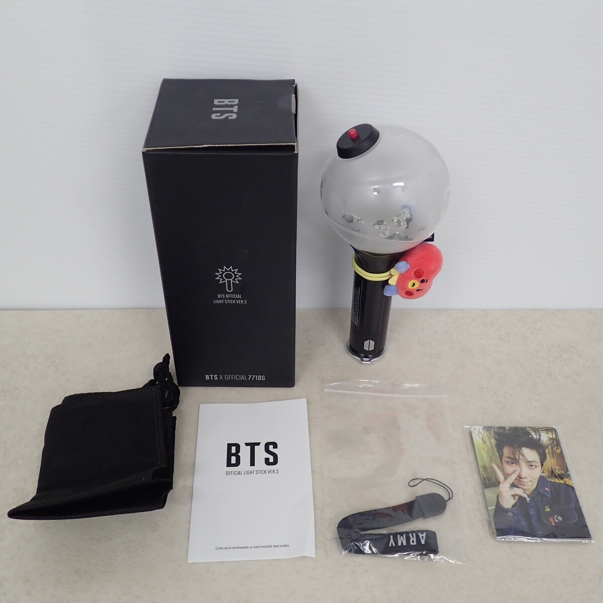 Yahoo!オークション - BTS ペンライト OFFICAL LIGHT STICK VER.3 BTS×...