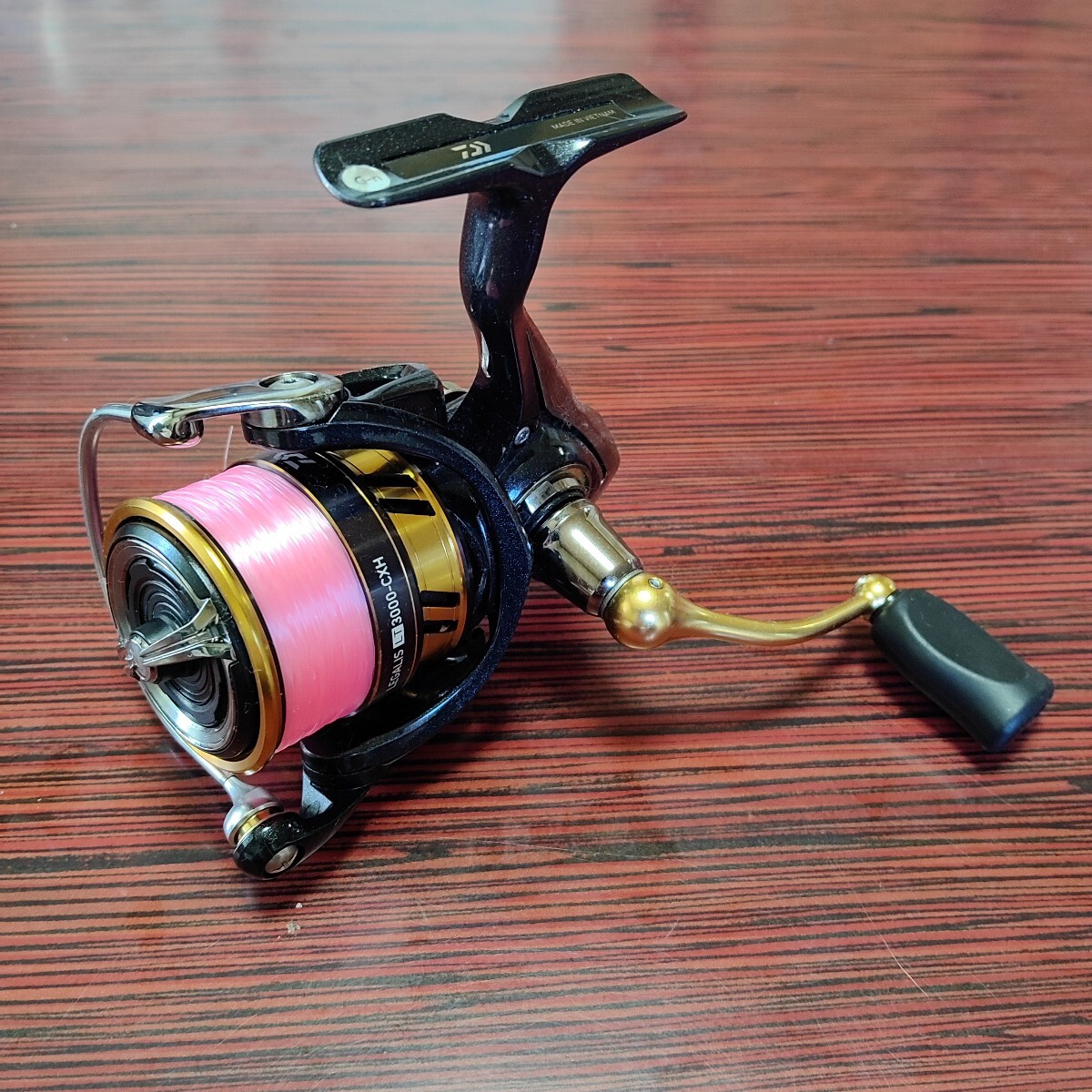 Yahoo!オークション - DAIWA ダイワ 18LEGALISレガリス LT3000CXH 12lb...
