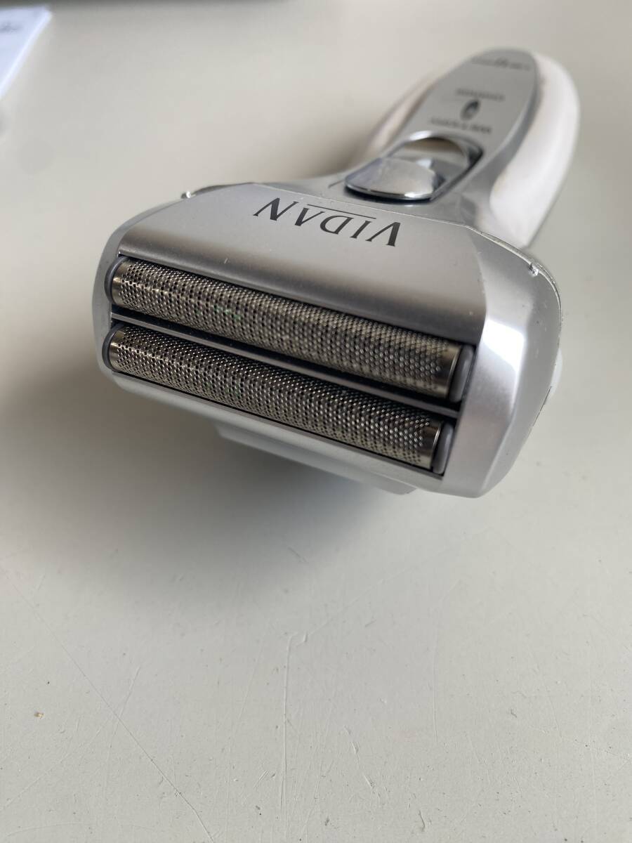 Yahoo!オークション - ⑤t702 IZUMI イズミ シェーバー IZF-V20 往復式...