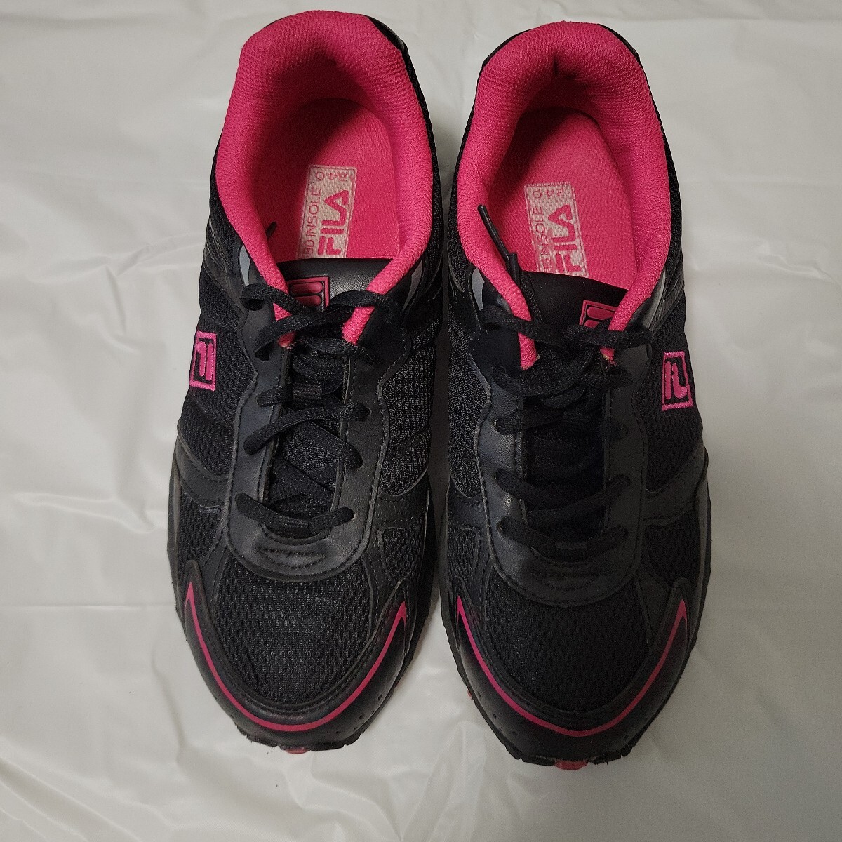 Yahoo!オークション - FILA フィラ スニーカー 24cm レディース ブラッ...