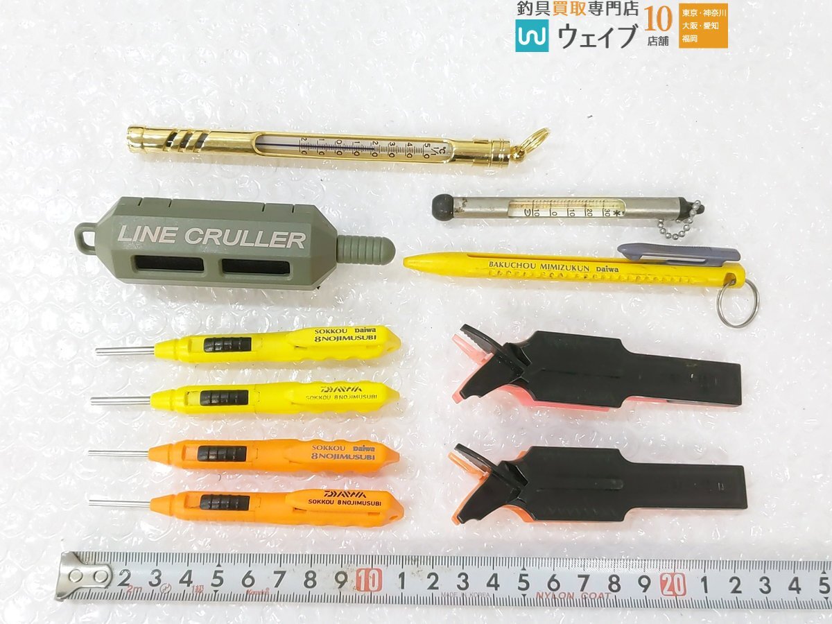 ダイワ ライトクリール K2 アクア プロステージ ビククール ヤマワ ミミズ通るくん シマノ ガン玉はずし 等 渓流 用品 計25点(渓流用)｜売買されたオークション情報、yahooの商品 ...