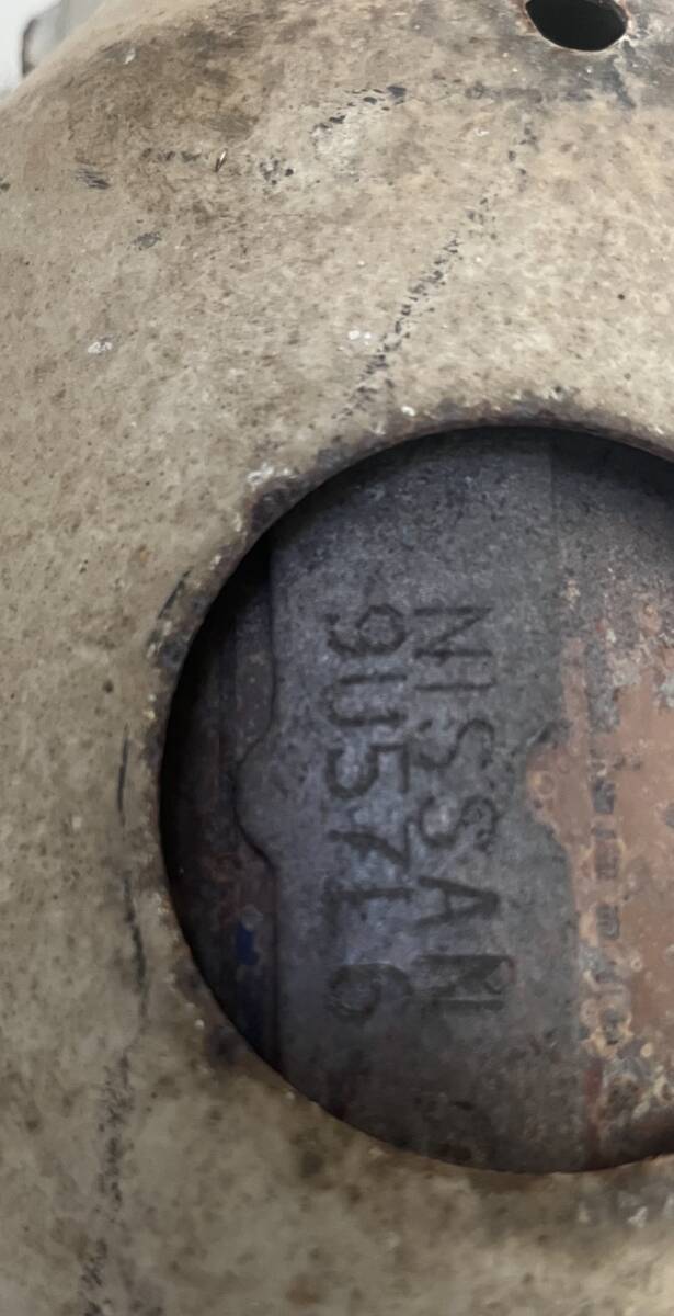 Yahoo!オークション - 日産 HR15 触媒 9U キャタライザー