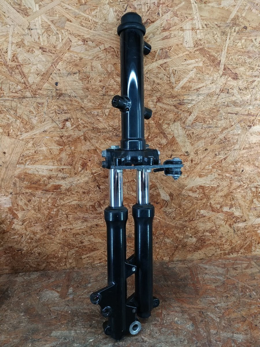 Yahoo!オークション - [Y11] トリシティ125 純正フロントフォーク/サス...