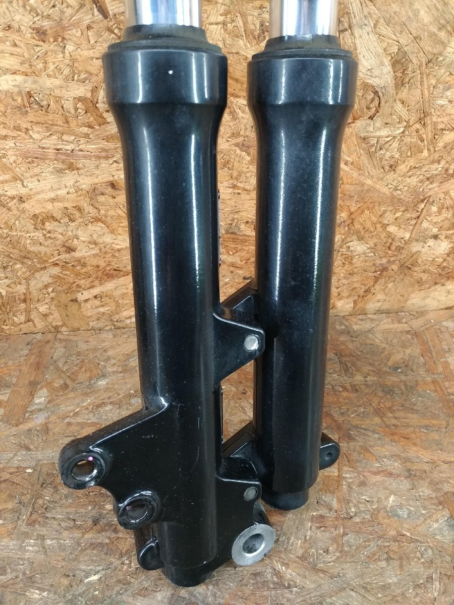 Yahoo!オークション - [Y11] トリシティ125 純正フロントフォーク/サス...