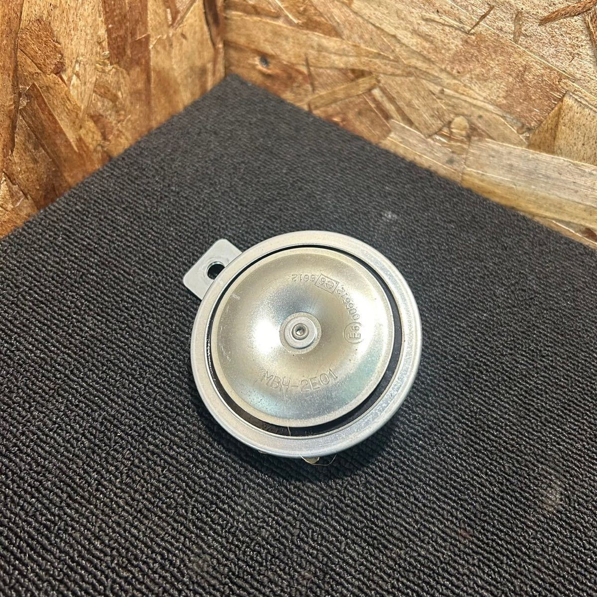 Yahoo!オークション - A29 MF02 フュージョン ホンダ純正 ホーン クラ...