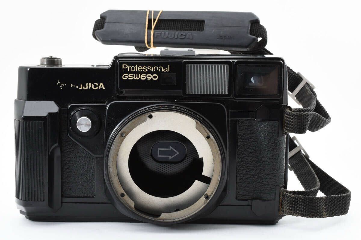 Yahoo!オークション - Fujica Fujifilm Fuji GSW690 Format Body フジ...
