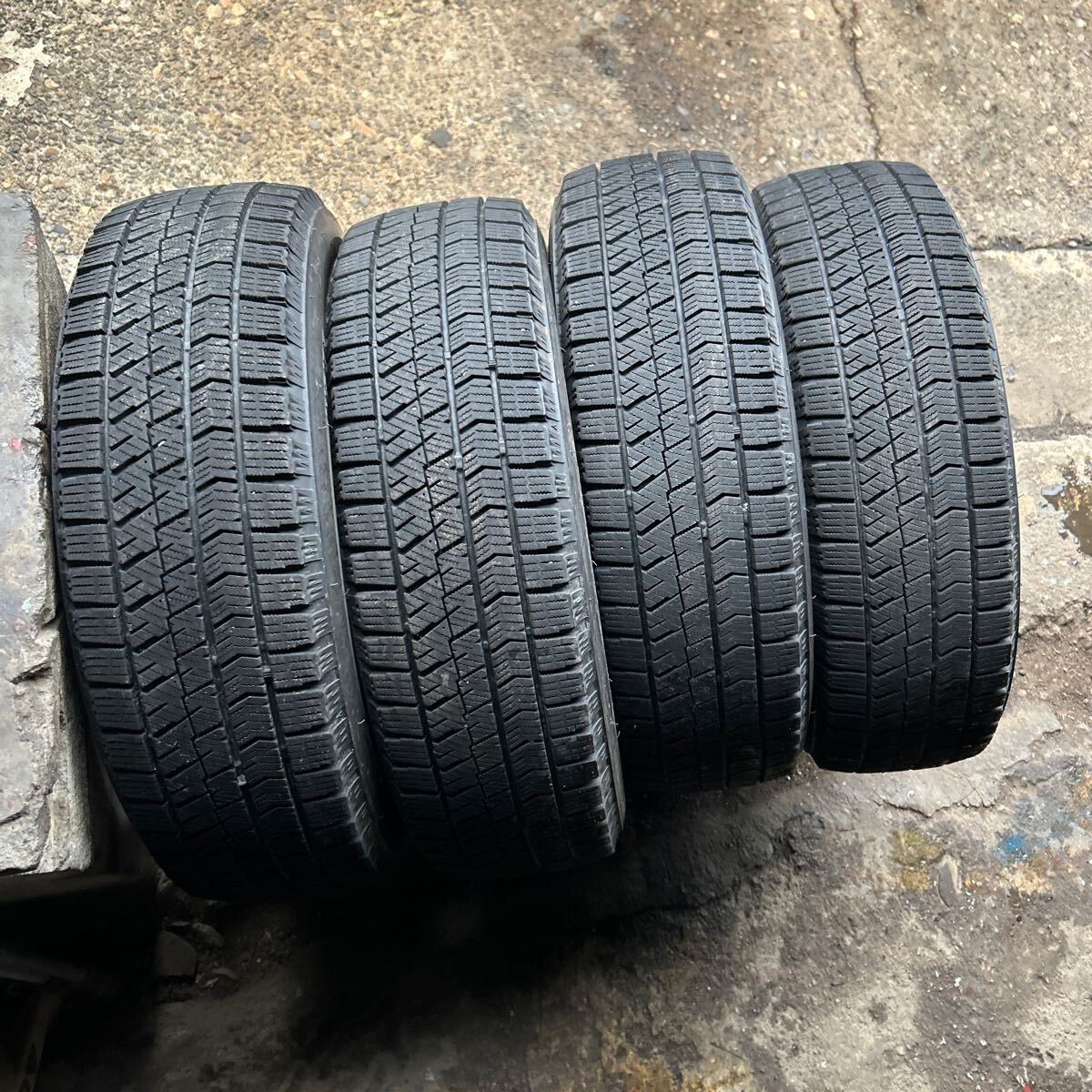 Yahoo!オークション - ブリヂストンVRX2 165/65R14 4本セット 20年式